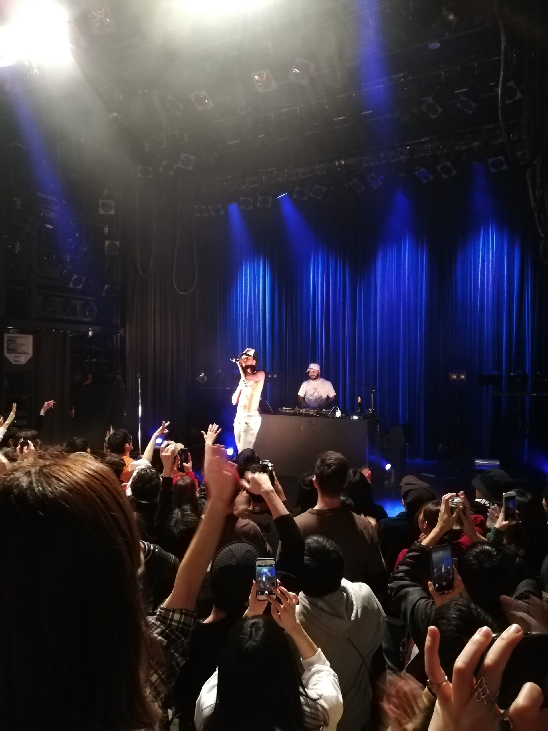 渋谷WWW/渋谷WWW X 渋谷駅からの行き方・ステージの見え方 - tm-808