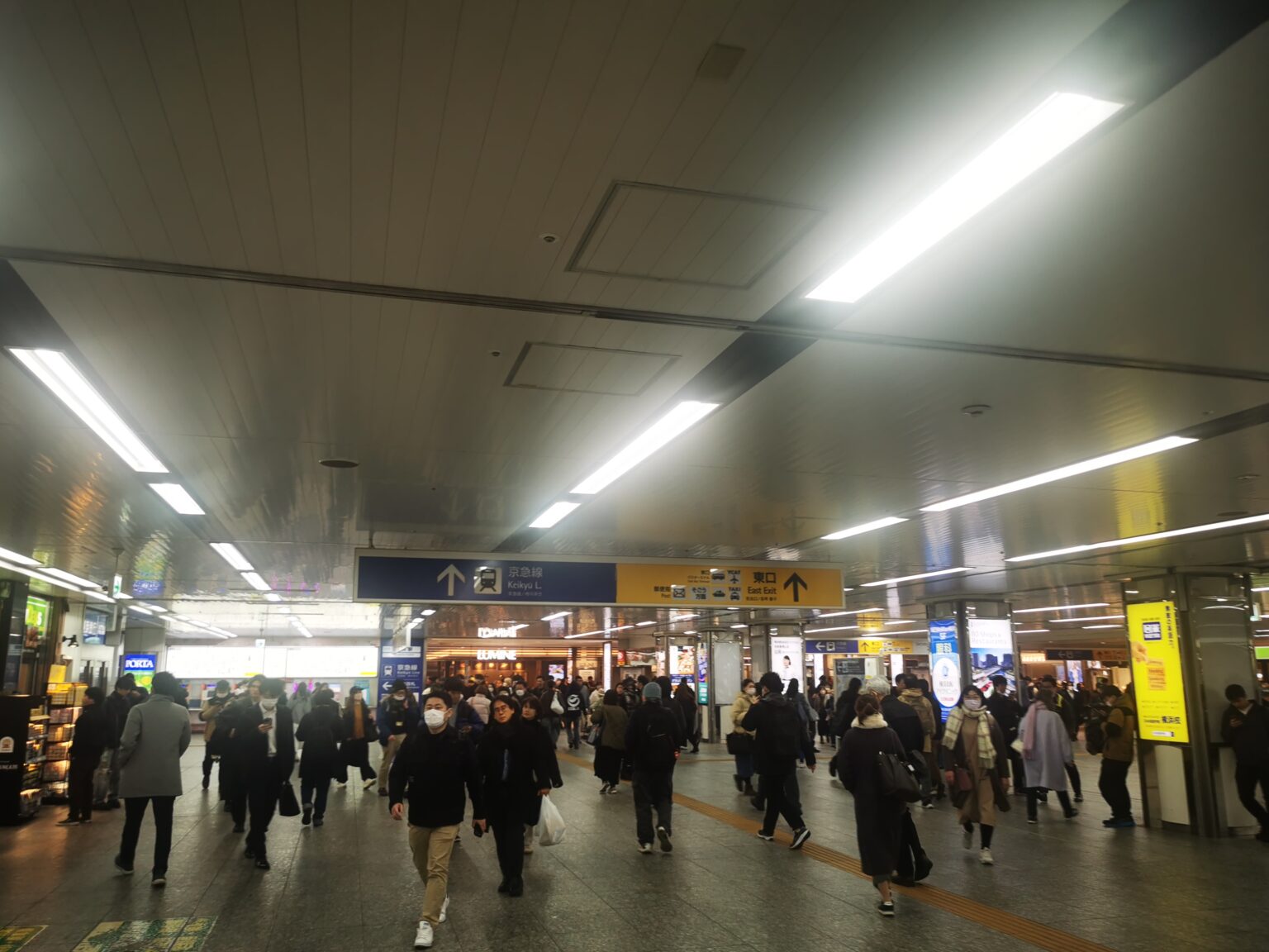 Kアリーナ横浜 各駅からの行き方・ステージの見え方 - tm-808