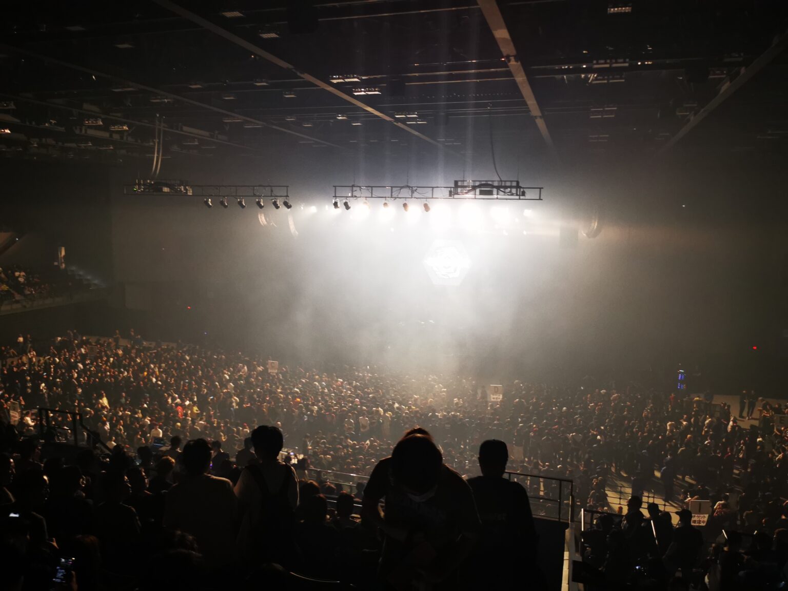 横浜BUNTAI 駅からの行き方・ステージの見え方 - tm-808