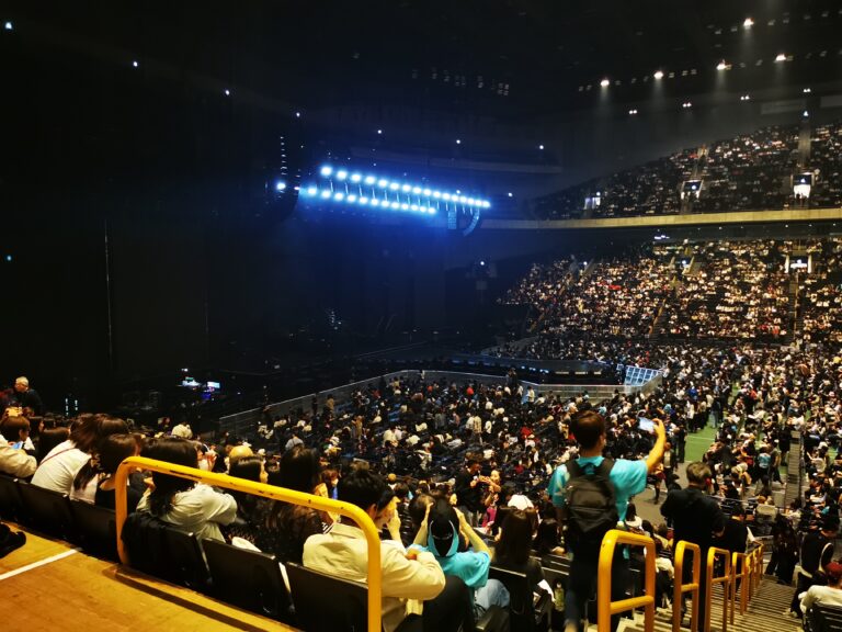 さいたまスーパーアリーナ ステージの見え方・駅からの行き方 - tm-808